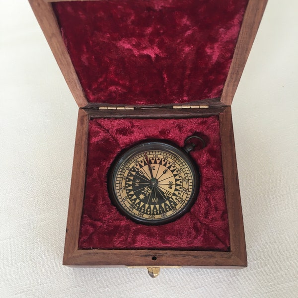 Compass Case - Etsy