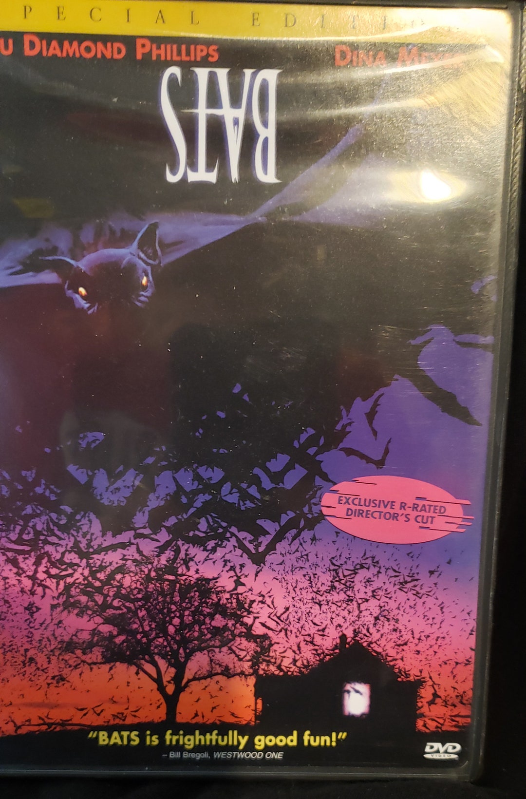 DVD BATS Lou Diamond Phillips Dina Meyer Rated R 1999 CLEAN Disc! - Etsy