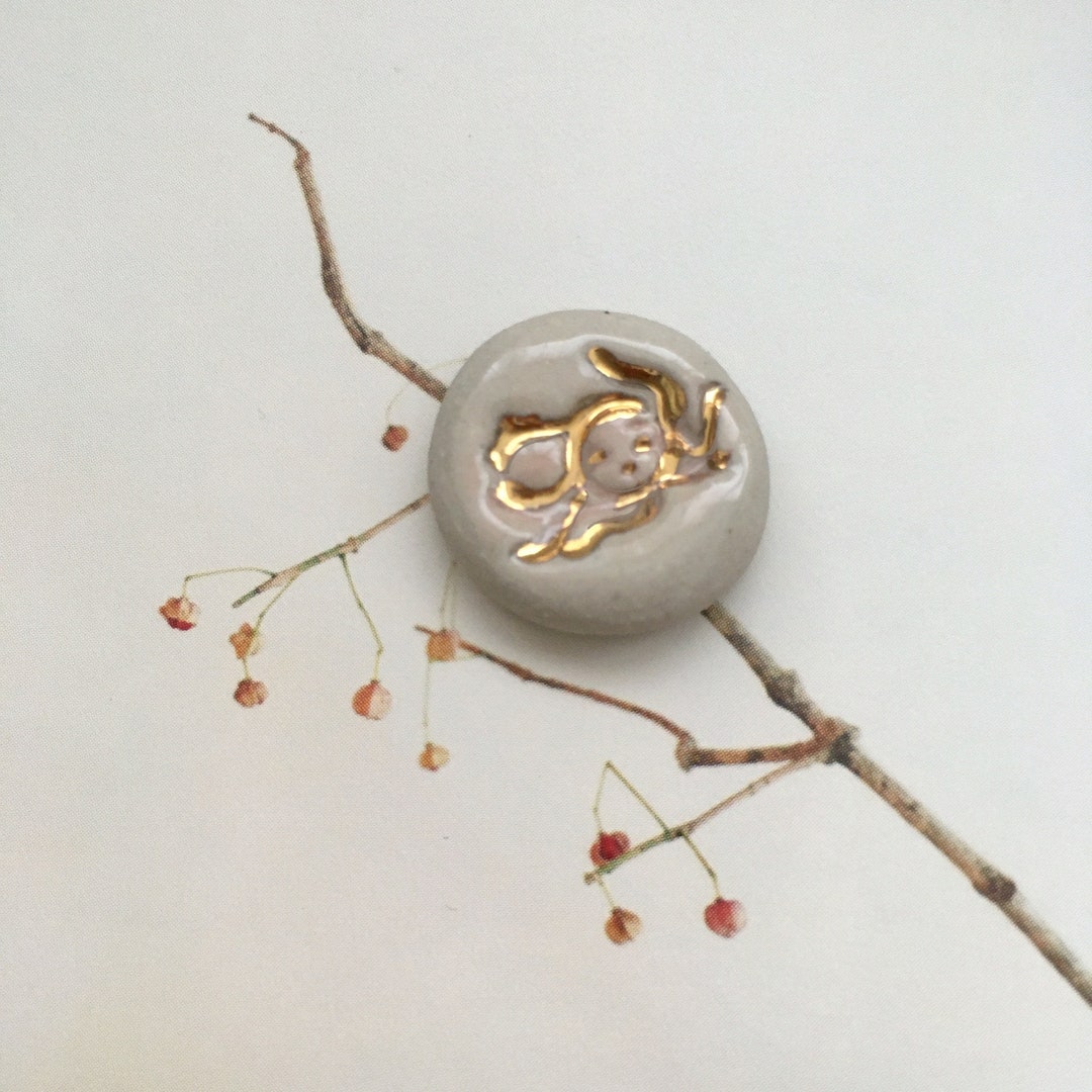 Ceramic Octopus Stone, Stoneware Octopus Totem Amulette - Etsy