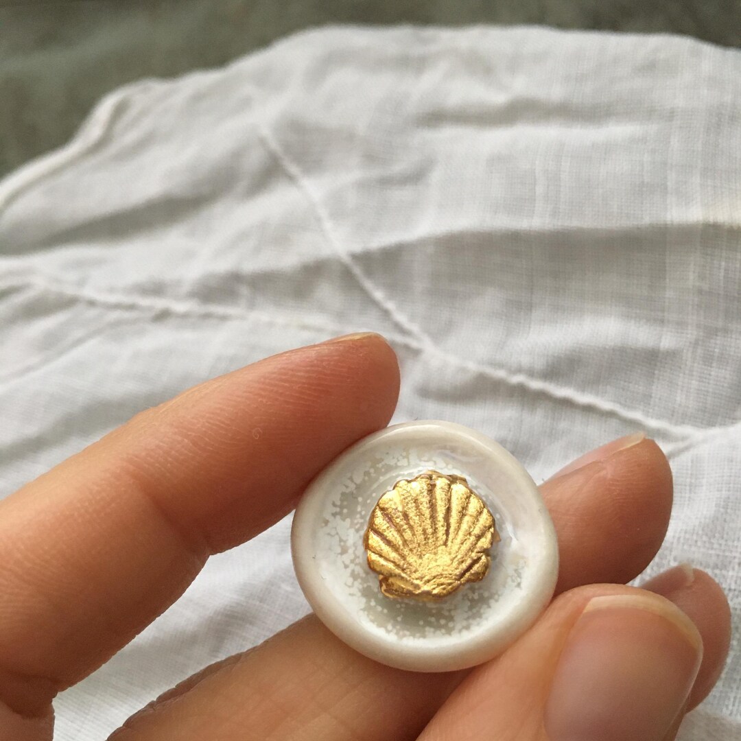 Ceramic Octopus Stone, Stoneware Octopus Totem Amulette - Etsy