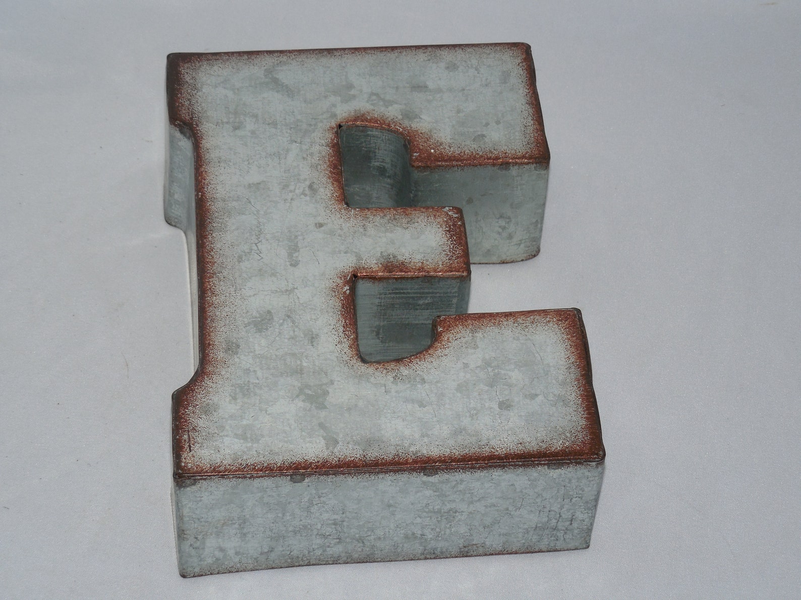Vintage Silver Color Metal Alphabet Letter E Sign 4 3/4" X 7" - Etsy