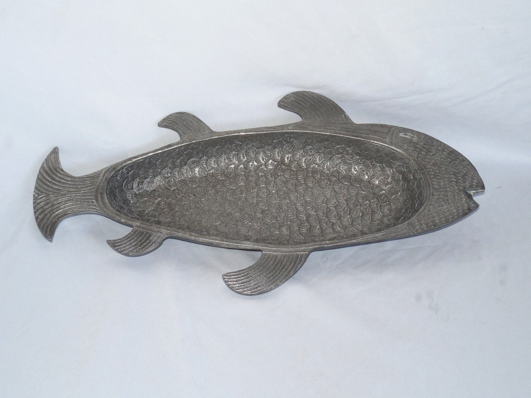 Vintage Heavy Cast Aluminum Large Fish Shaped Platter Tray Dish 17 1/2 ...