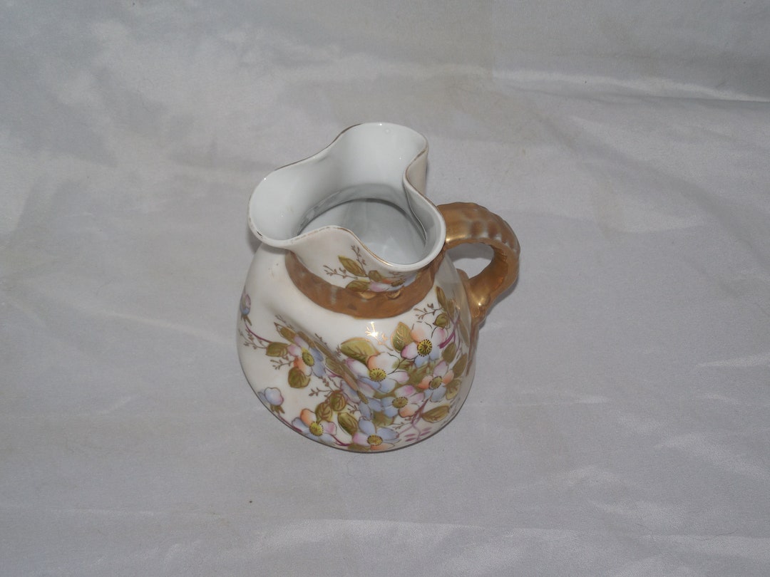 Vintage Asian Japanese Three Side Porcelain Pitcher With Gold - Etsy