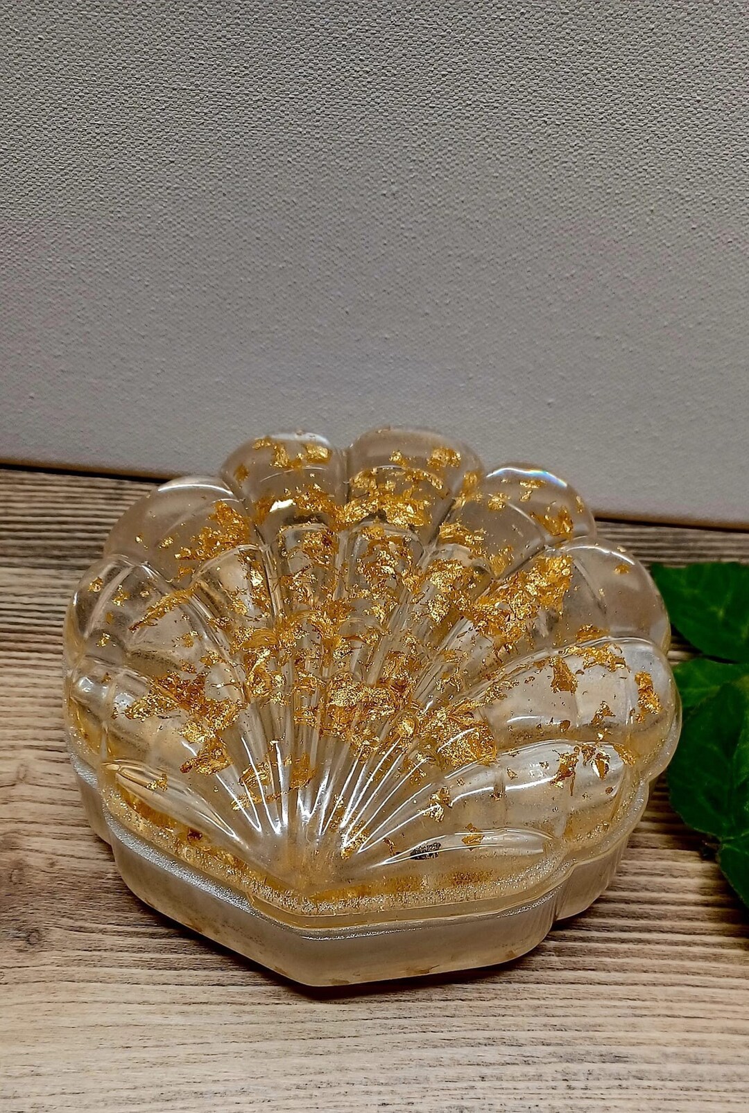 Gold Flake Seashell Trinket Tray , Jewelry Dish, Unique Seashell Dish ...