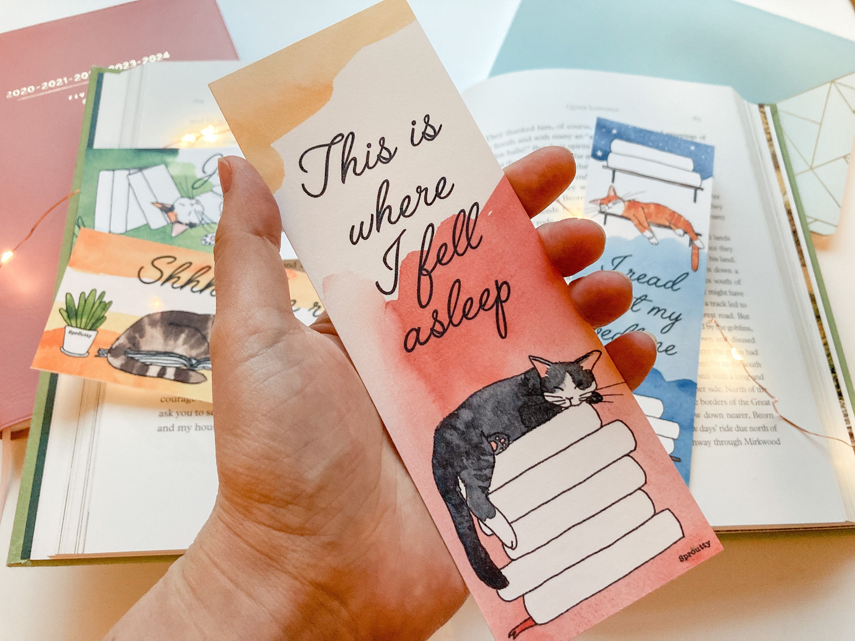 Bookshelf Bookmark | Reading Log Bookmark | Sleepy Cat Theme | Reading ...