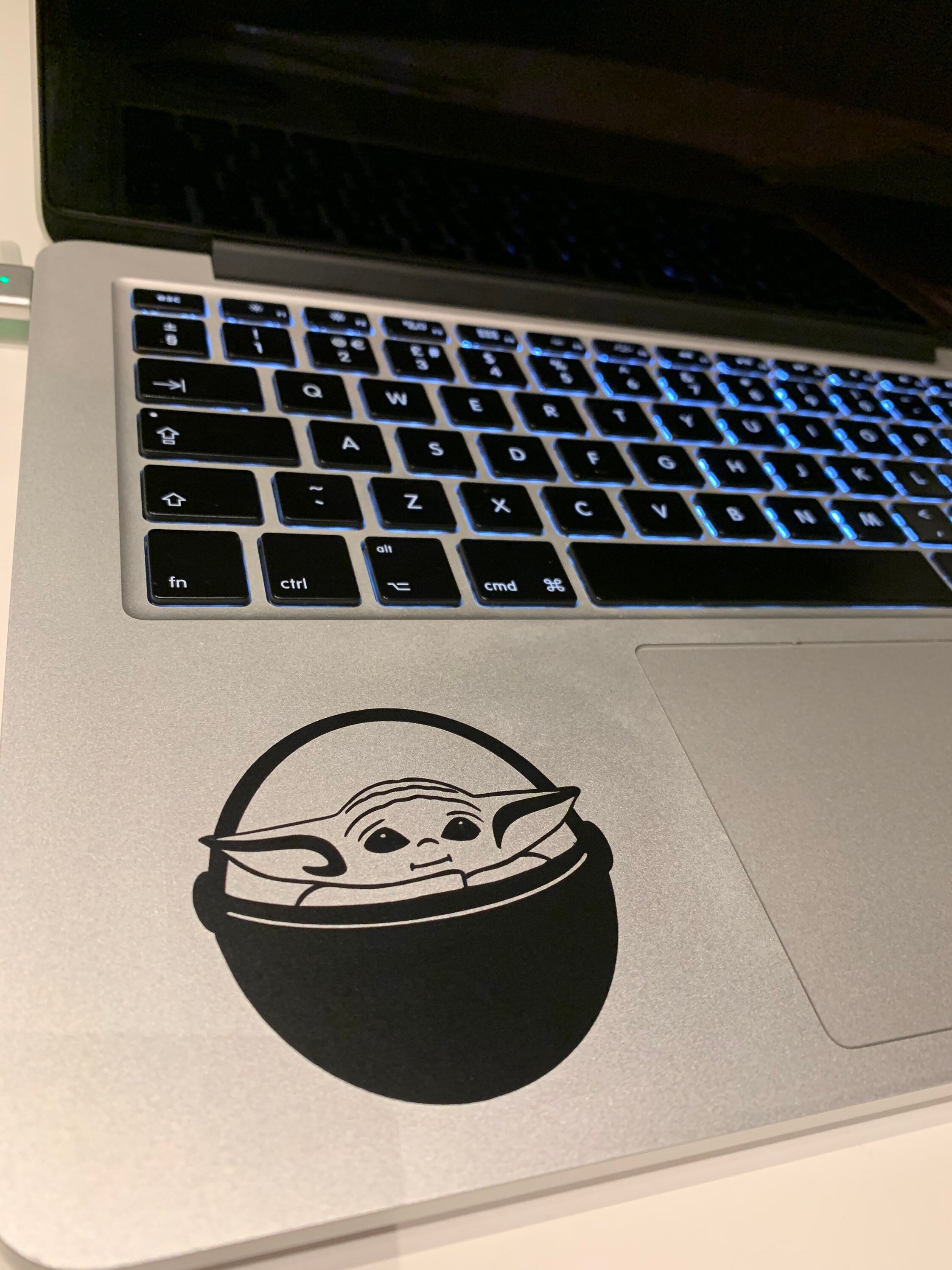 Baby Yoda Vinyl Decal MacBook Laptop Vinyl Stickers - Etsy UK