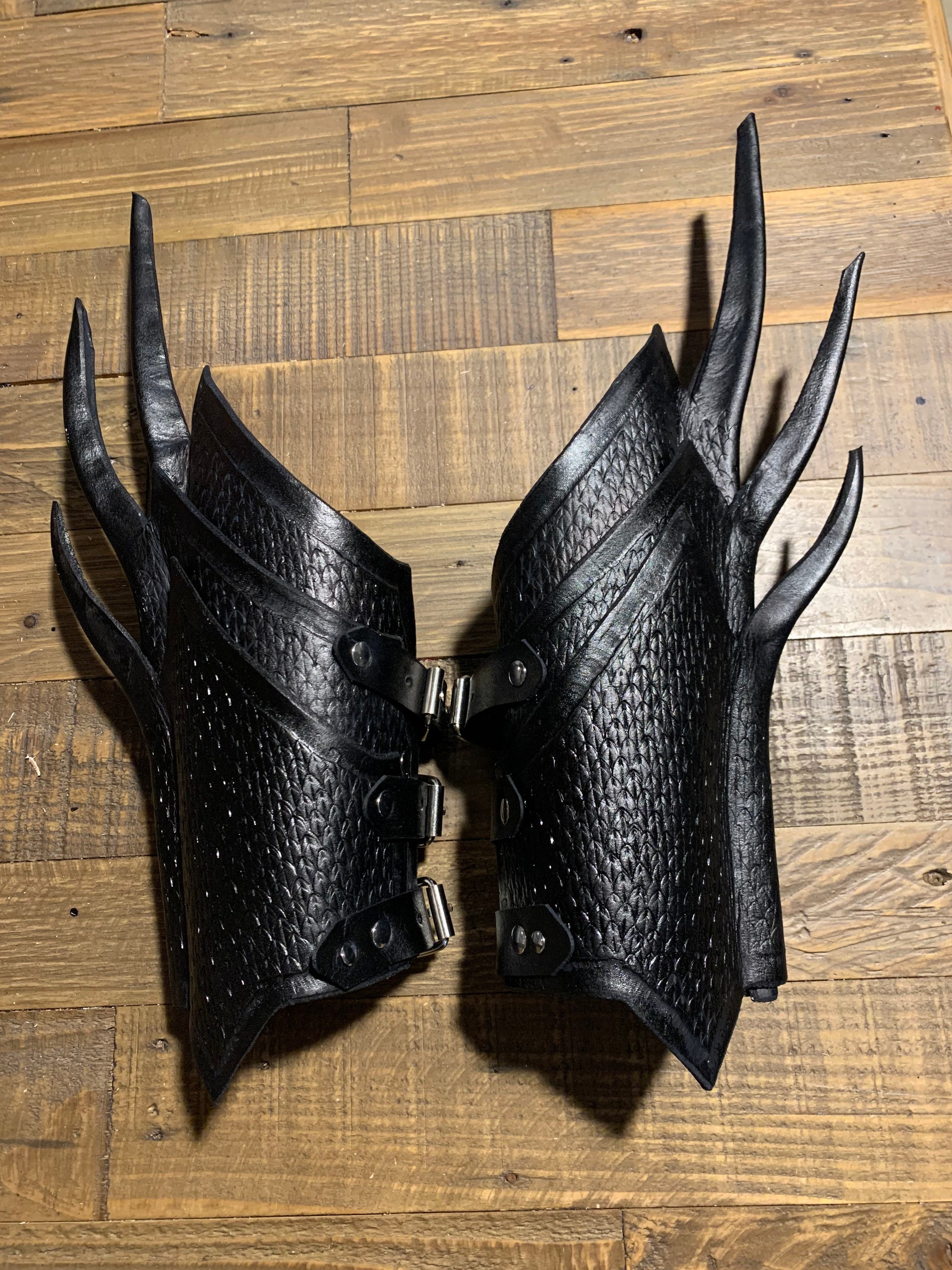 Spiked Bracers Batman - Etsy