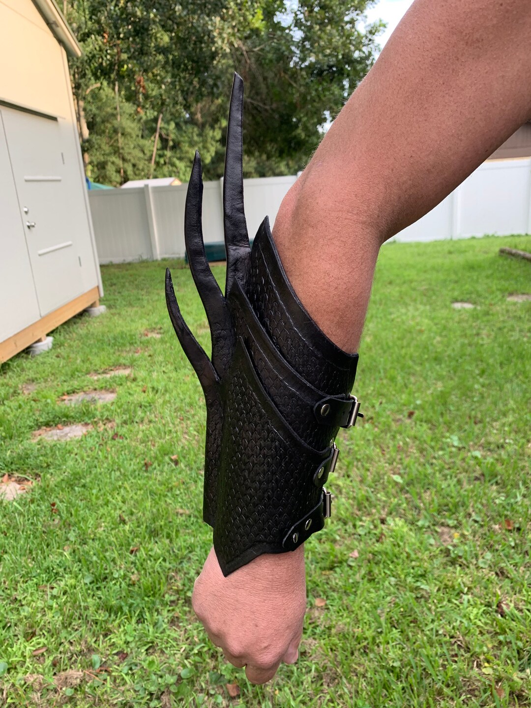 Spiked Bracers Batman - Etsy