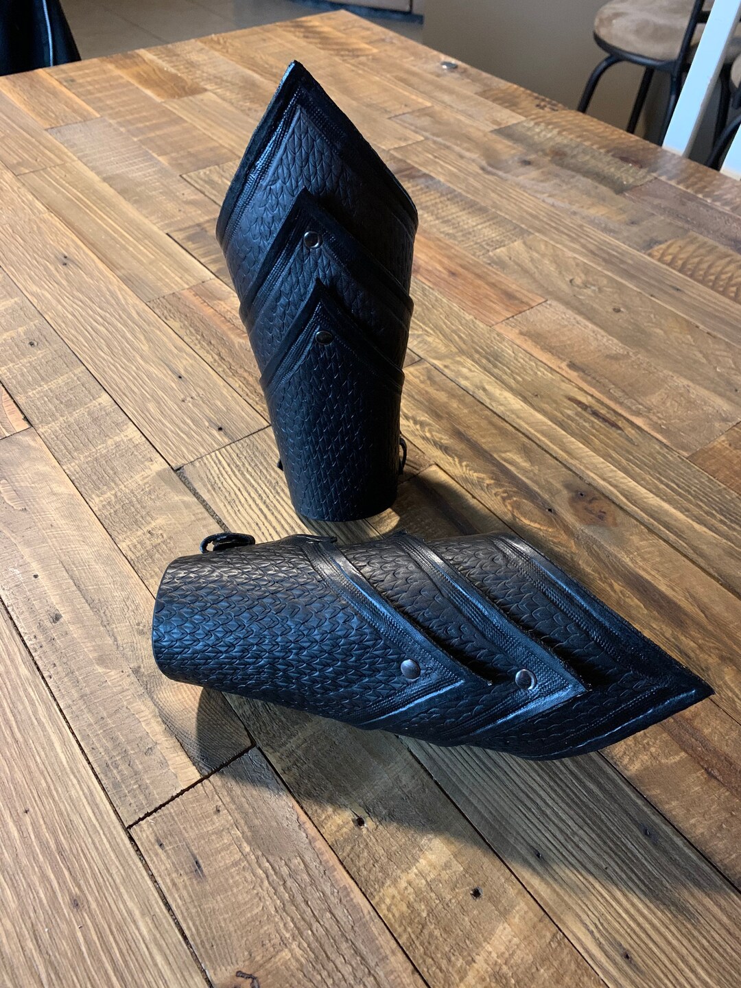 Black or Brown Dragonscale Leather Bracers - Etsy