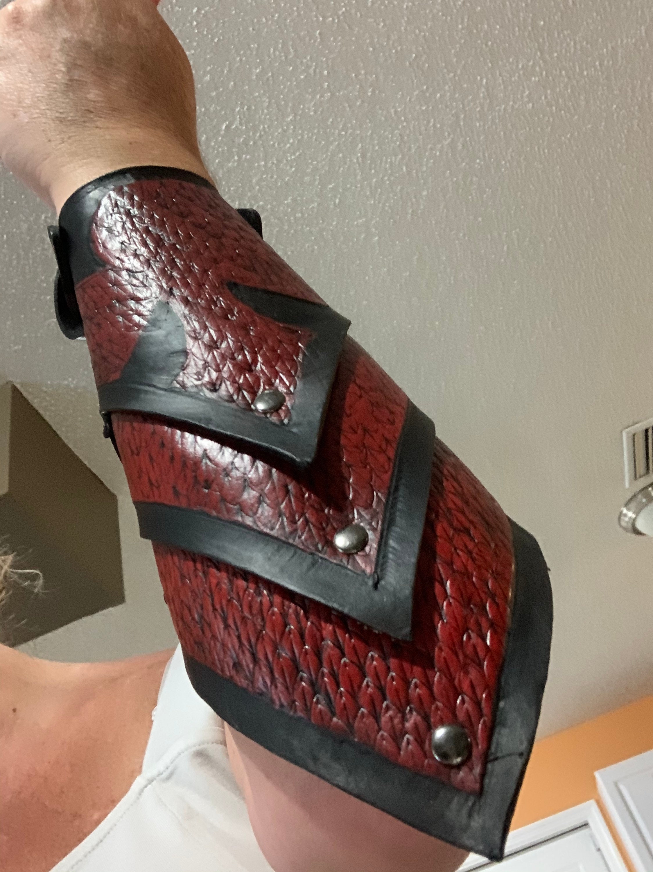 Black & Red Dragonscale Leather Bracers - Etsy