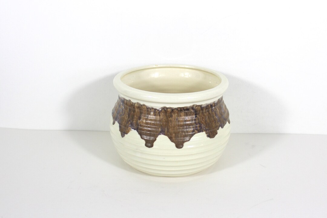 1970’s Handmade Indoor Pottery Planter With Drip Glaze, Cream With ...