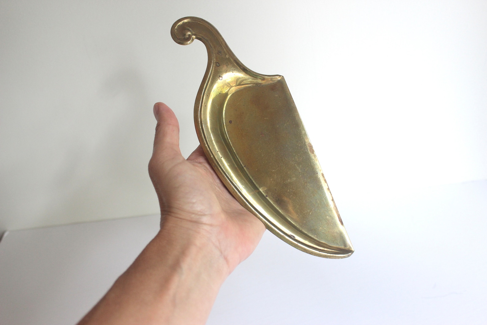 Vintage Brass Crumb Tray, Dust Pan Dustpan, Table or Floor Sweep ...