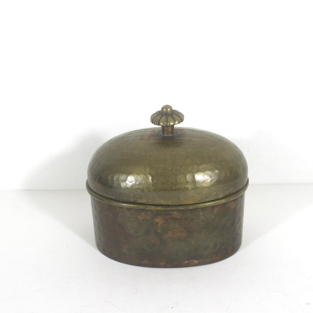 Vintage Hammered Brass Box With Lid With Ornate Finial - Etsy