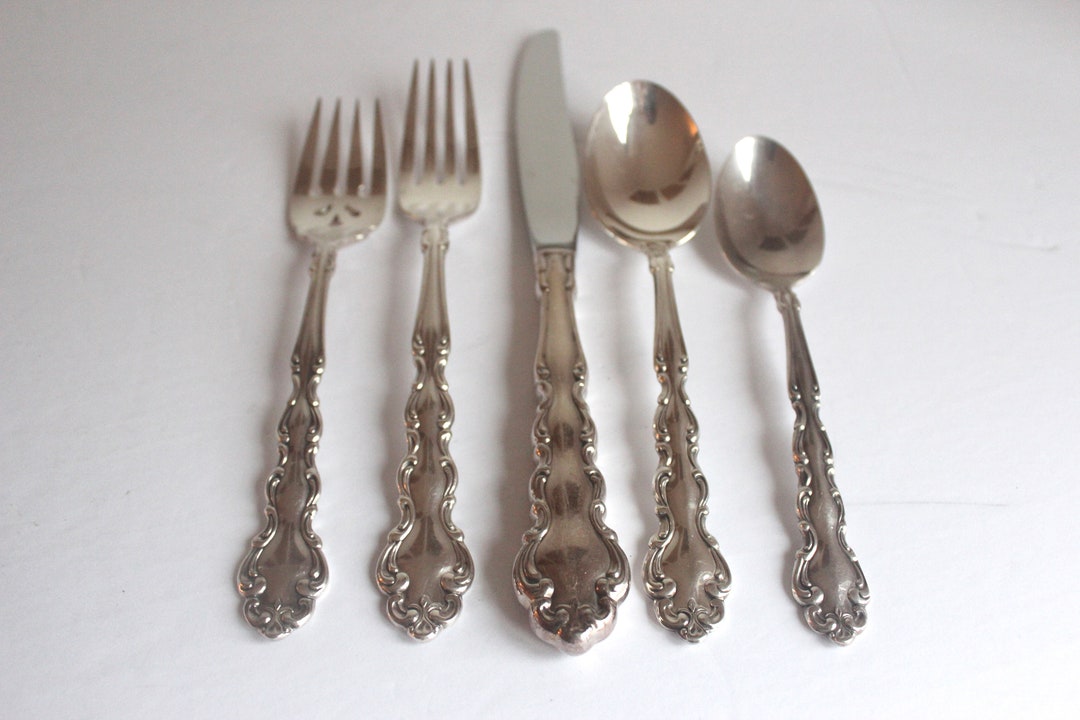 1969 Modern Baroque 5 Piece Place Setting, Vintage Silver Plated ...