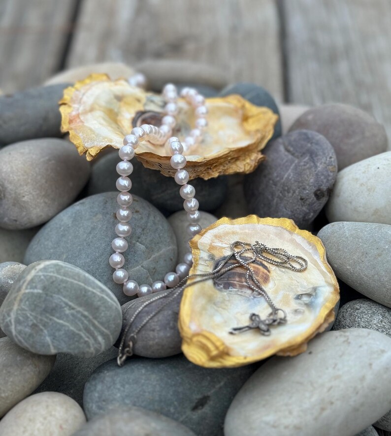 Oyster Shell Ring Dish, Pearl White Ring Dish, Wedding Ring Dish, Bride ...