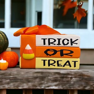Halloween Faux Book Stack Tray Decor Spooky Mini Book Stack - Etsy