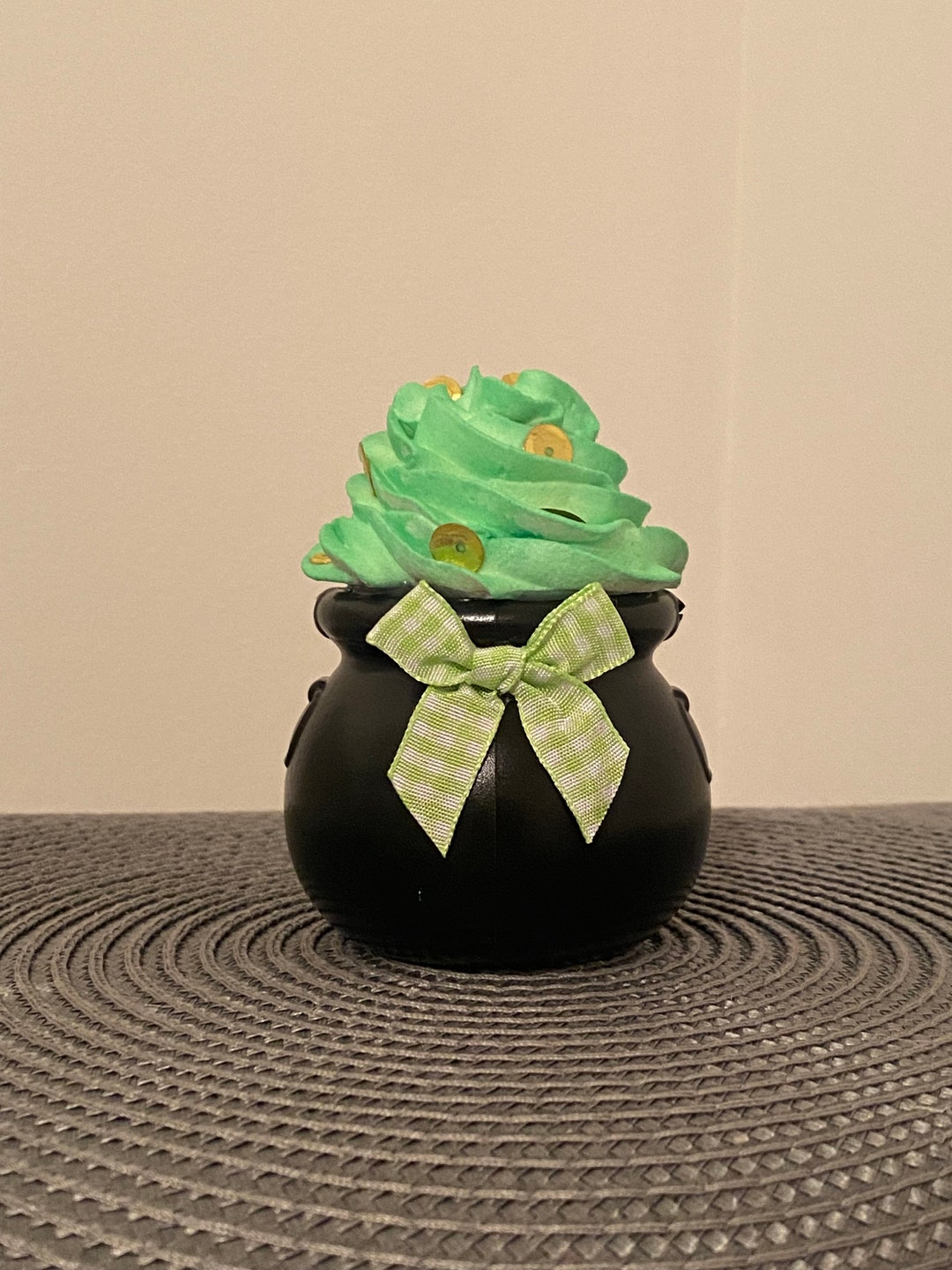 Mini Saint Patrick Pot of Gold Cauldron Tiered Tray Decor Holiday ...