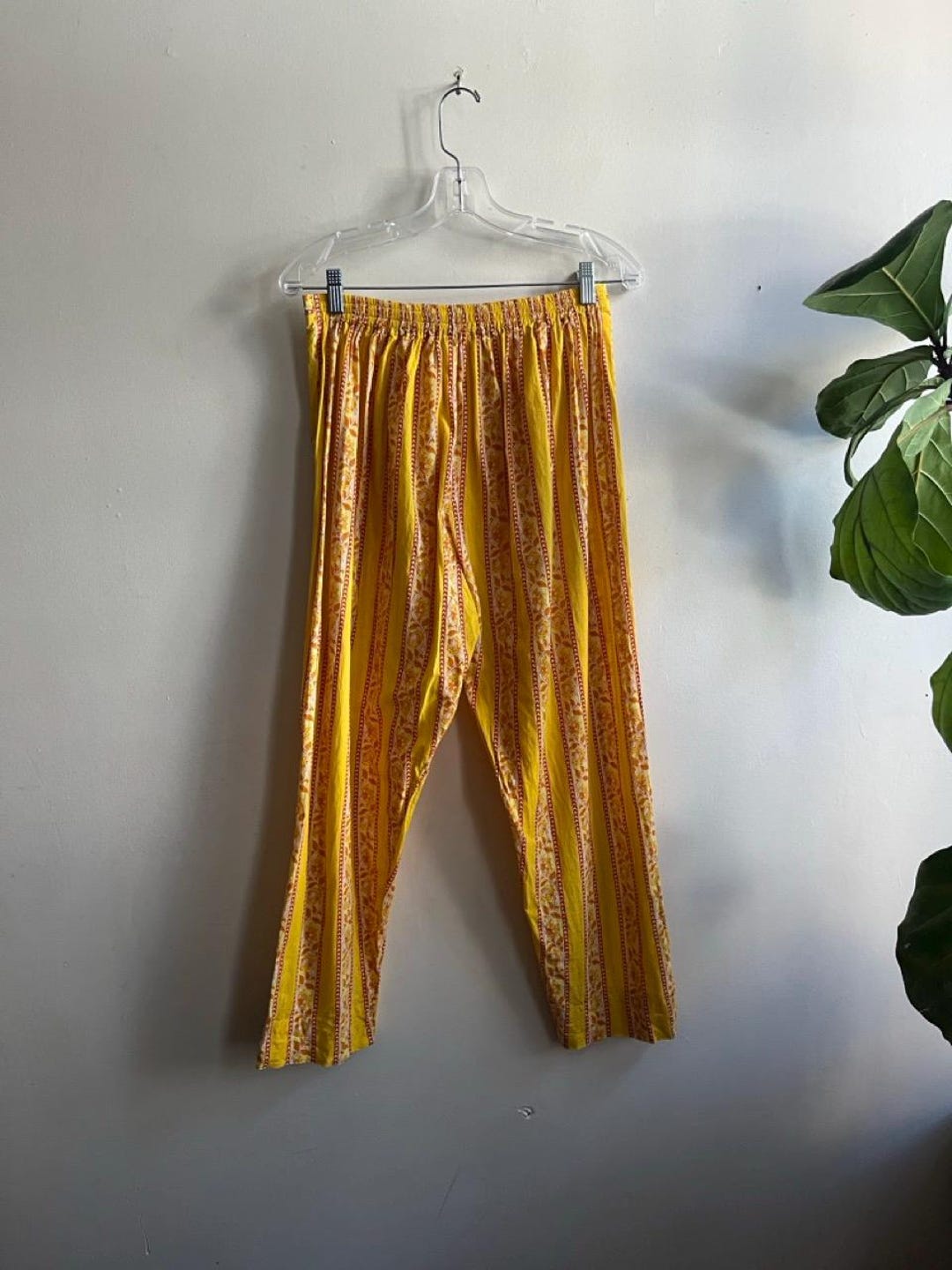 90s Yellow Floral Print Pant Large - Etsy