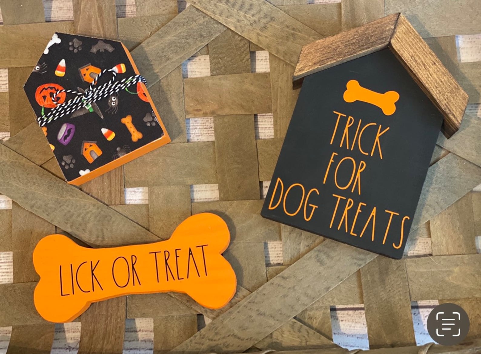 Wooden Dog Bone stand Alone Halloween Dog Decorhand Cut - Etsy