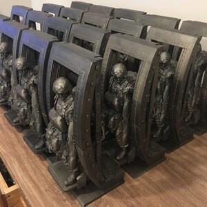 3D Printed Jumpmaster Statue: Military Gift, Airborne Art - Etsy