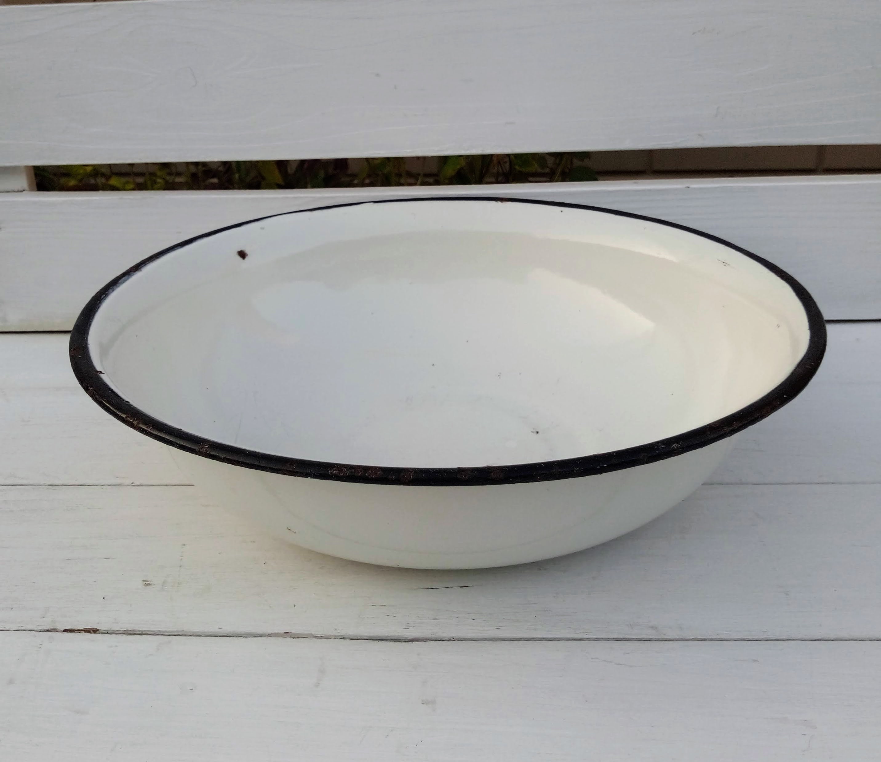 Enamel Dish, Large Metal Bowl, Rusty Enamel Dish, Rustic Vintage Enamel ...