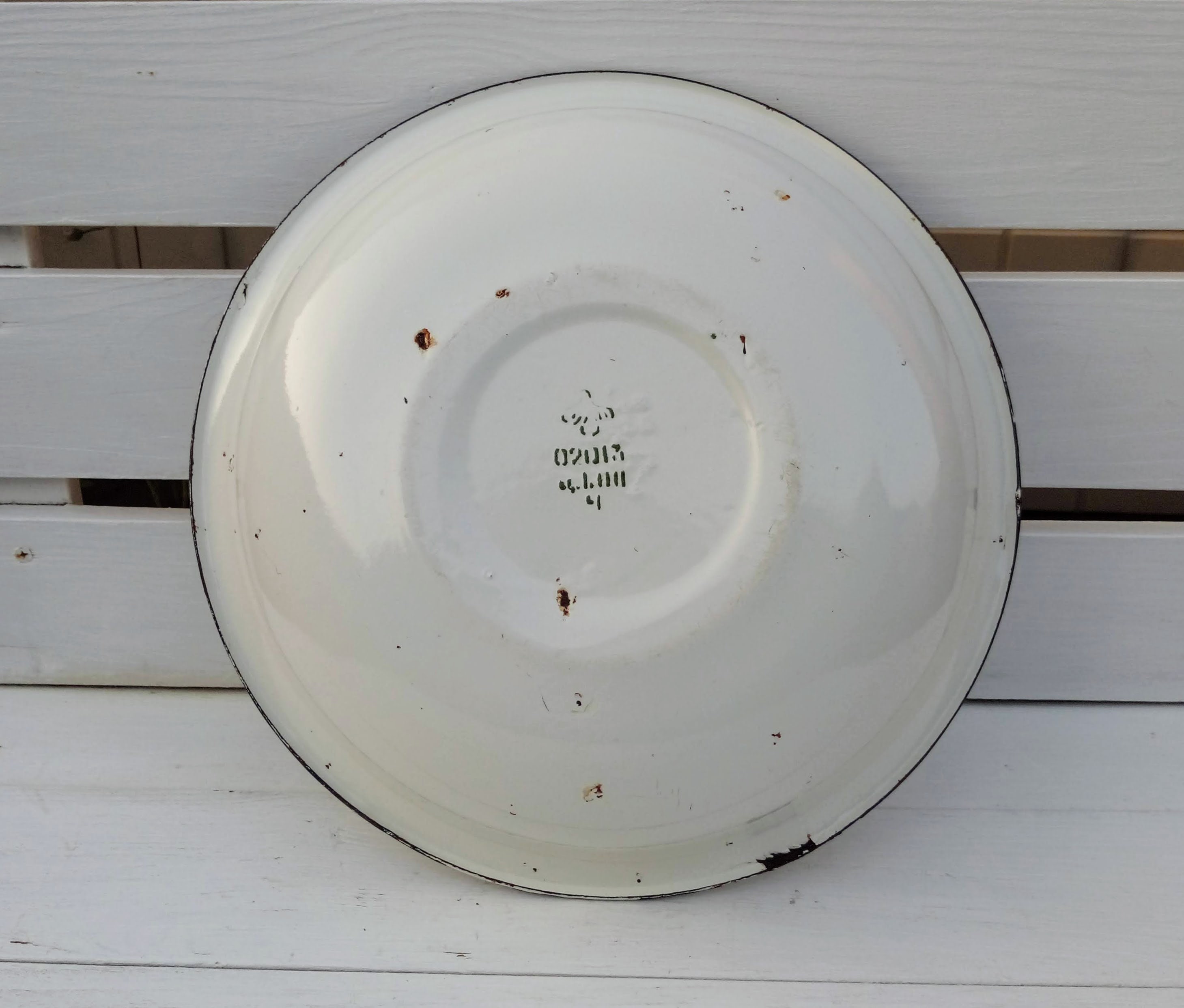 Enamel Dish, Large Metal Bowl, Rusty Enamel Dish, Rustic Vintage Enamel ...