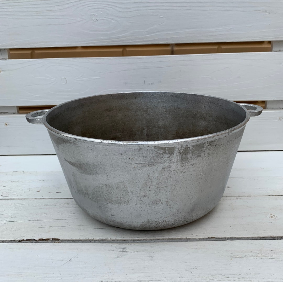 Vintage Large Metal Cauldron 6L Soviet Stove Pot Vintage Metal Cauldron ...
