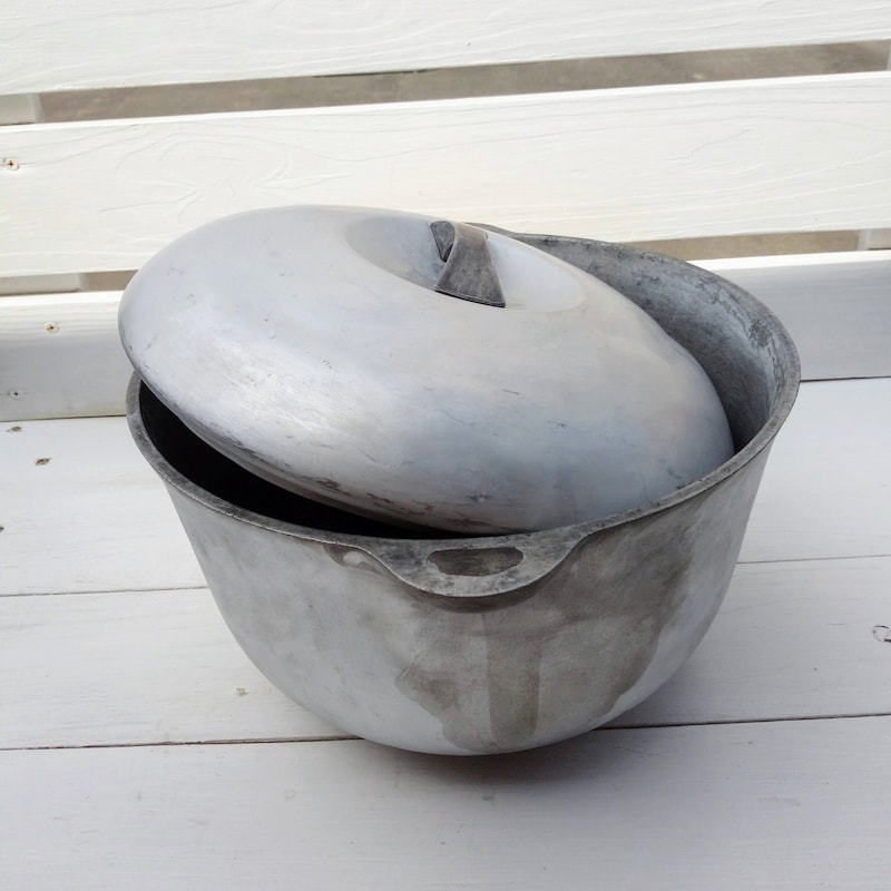 Large Cast Iron Cauldron - Etsy