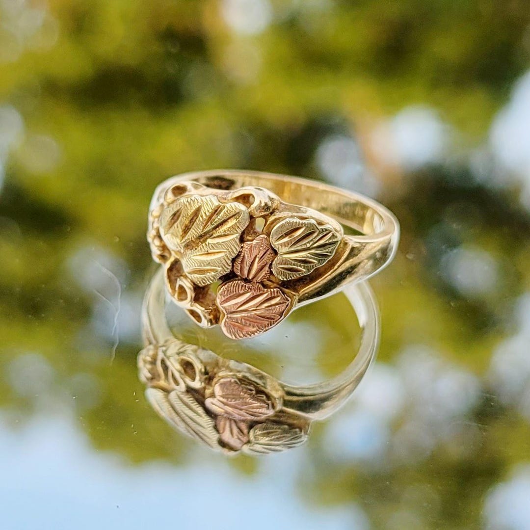 Vintage 70s Tri Color 10k Gold Grape Leaf Ring by Black Hills Gold - Etsy