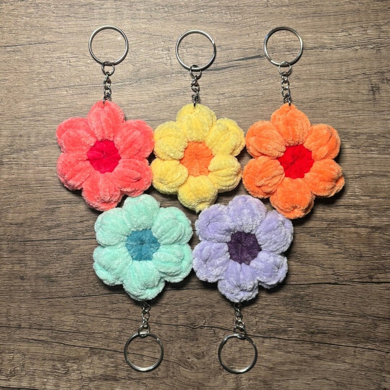 Crochet Flower Keychain, Handmade Flower Key Charm, Crochet Gift for ...