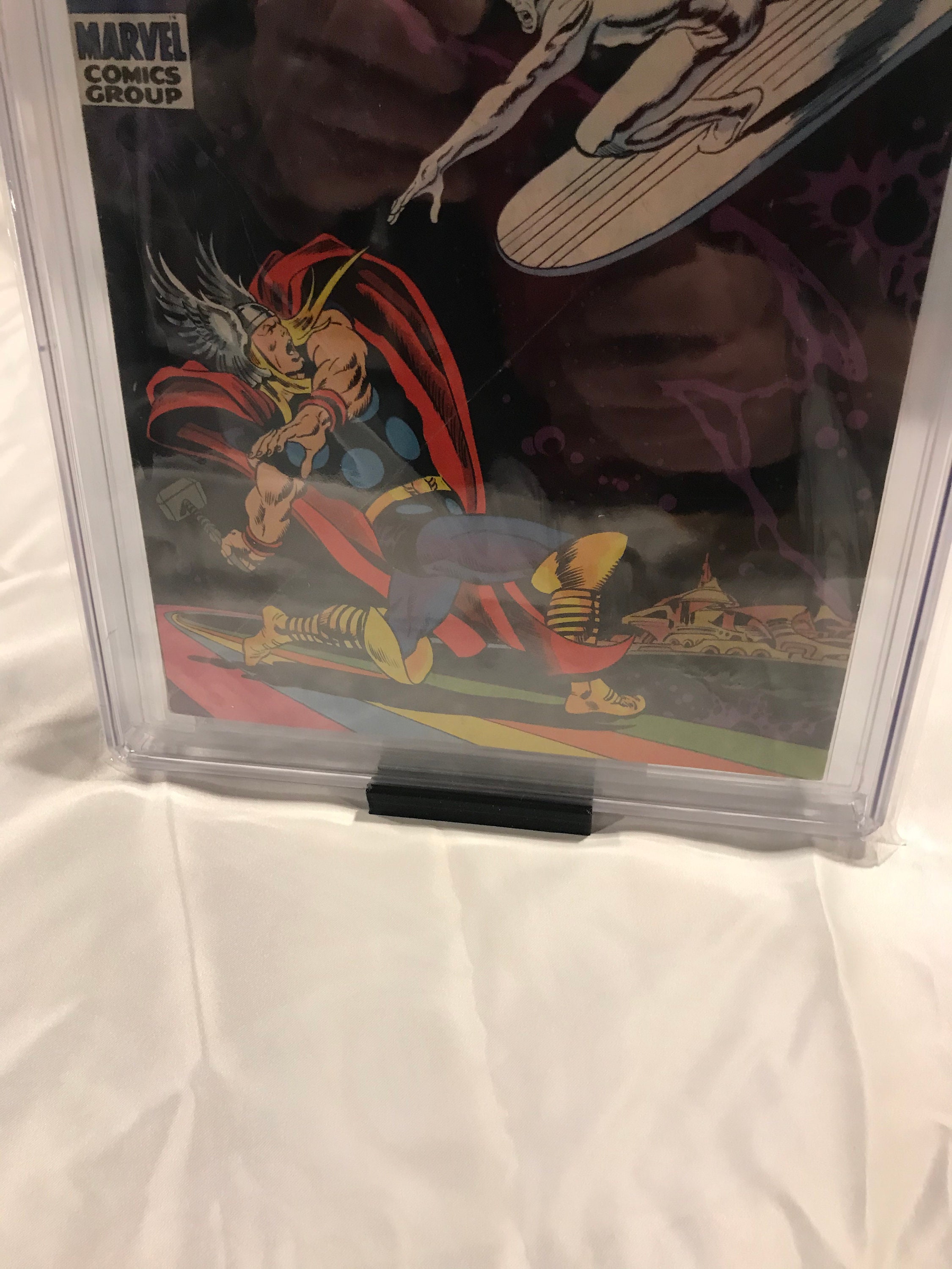 3D Printed Comic Book Stand X3 - Etsy