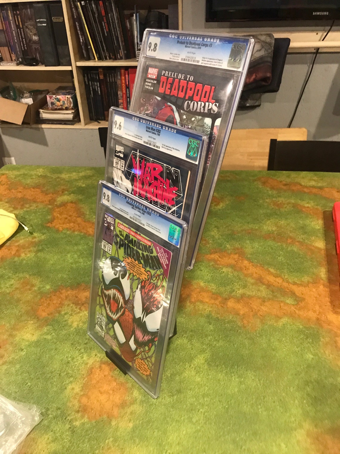 3 TIER Comic Book Display Stand Great for Graded CGC & CBCS - Etsy