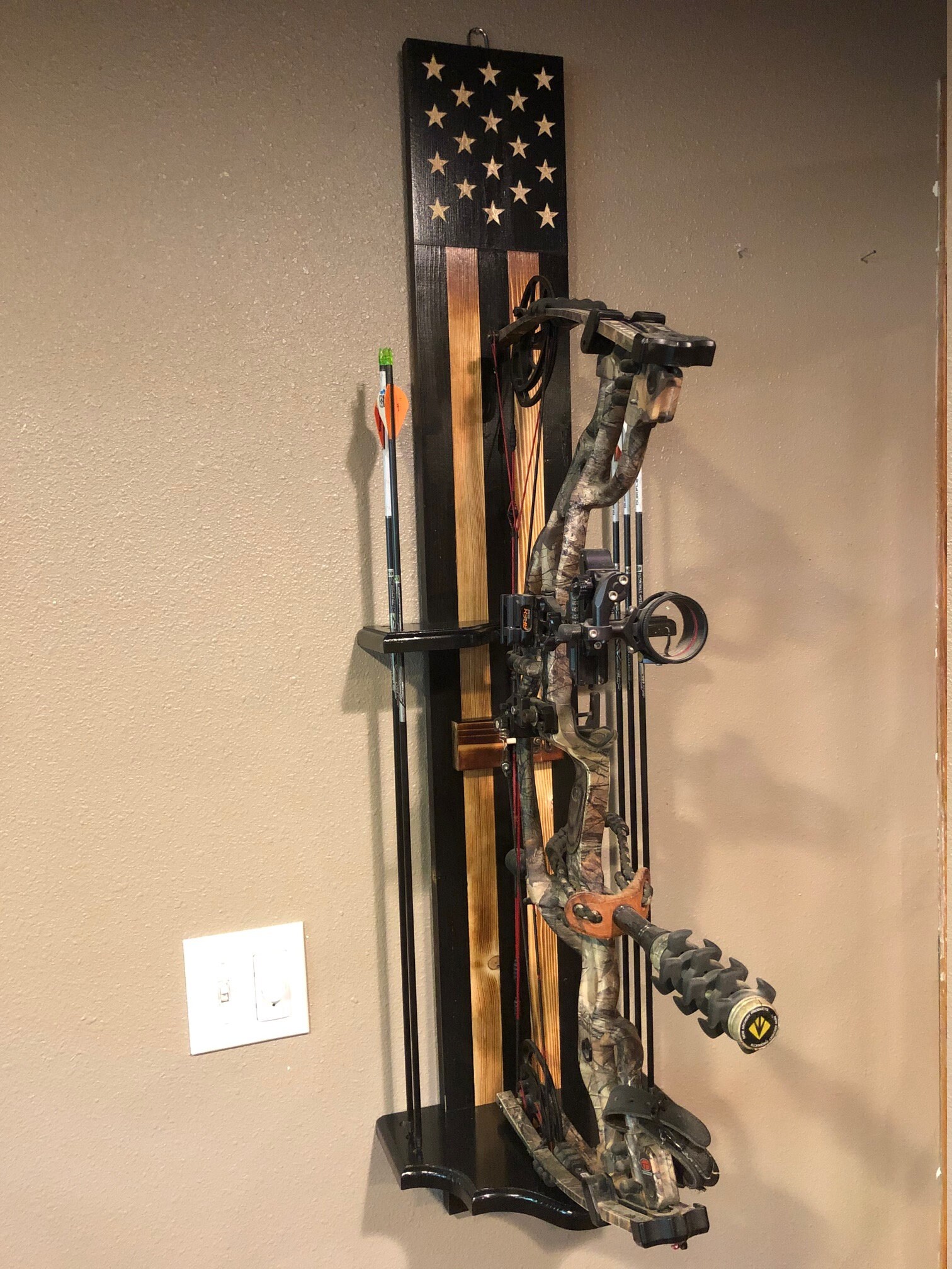Old Glory Carved Subdued Colors Compound Bow Rack - Etsy