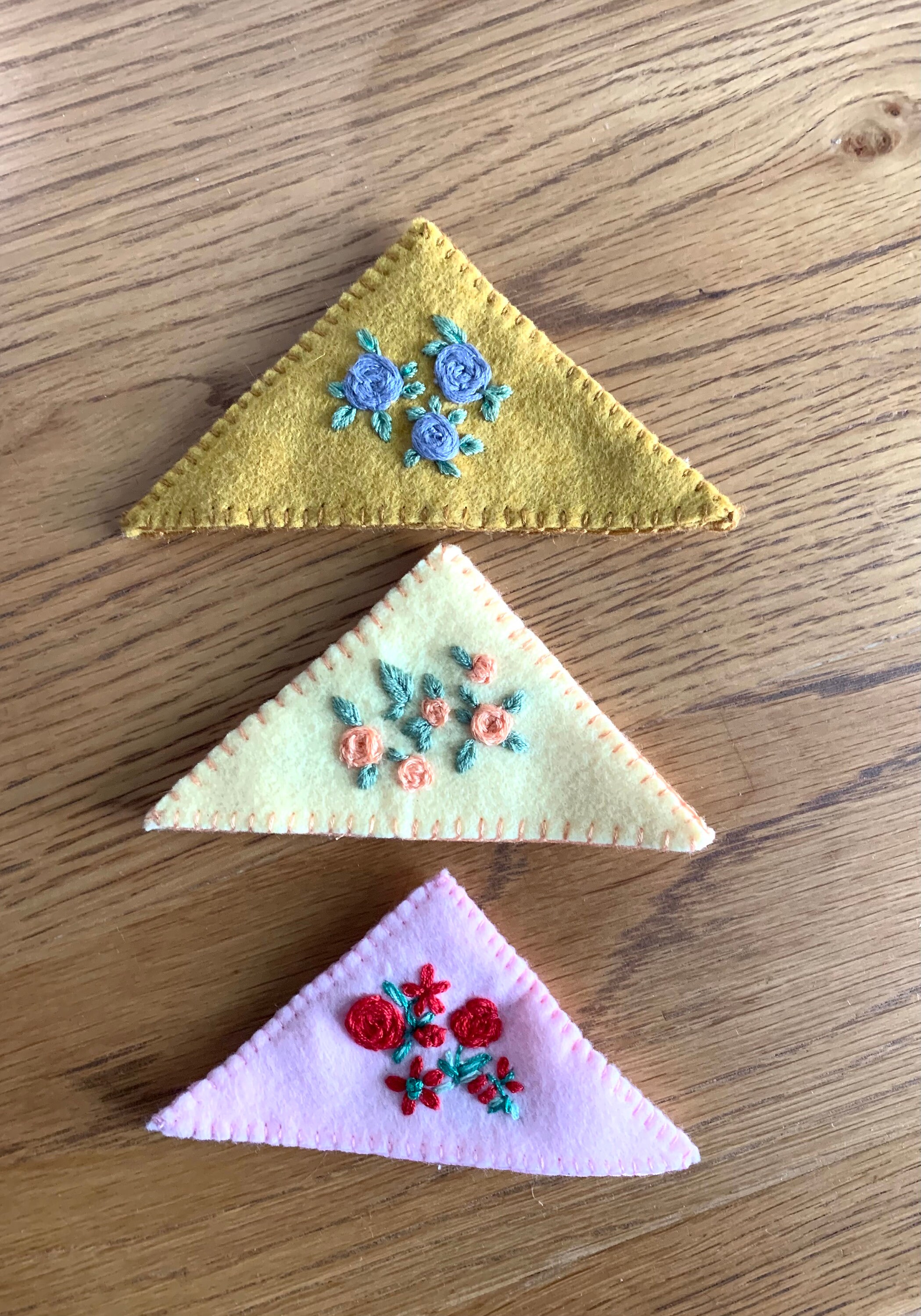 Bookmark Corner Bookmark Felt Bookmark Embroidery Flowers - Etsy