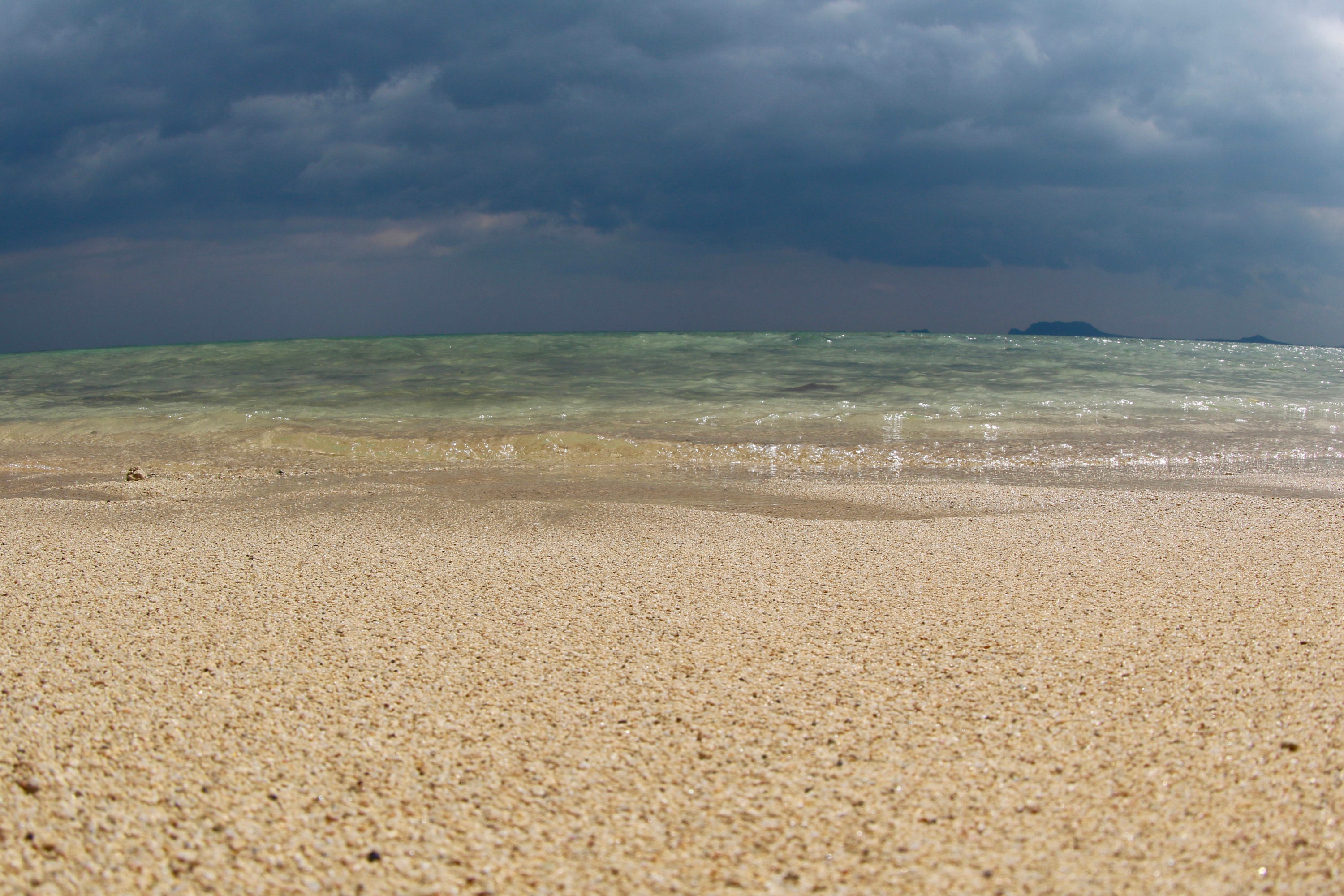 Oahu Hawaii | Ocean Eye Level - Etsy