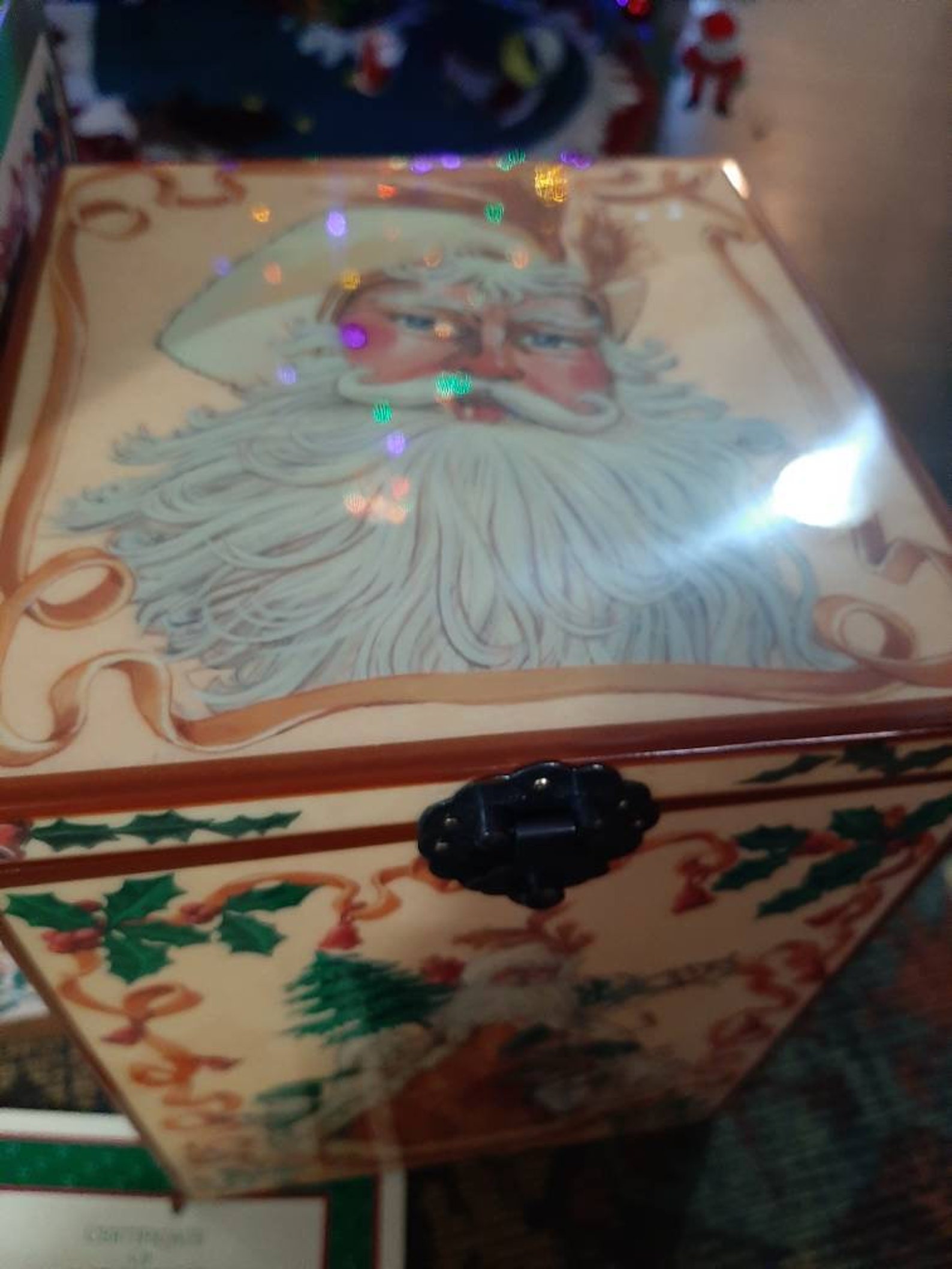 Vintage Kris Kringle Music Box in Great Condition - Etsy Canada