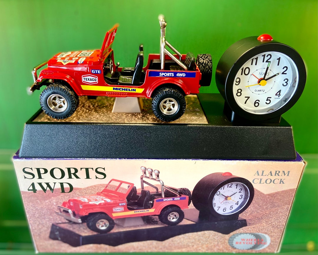 Vintage Jeep Sports 4WD Clock, Vintage Jeep Alarm Clock With Revolving ...