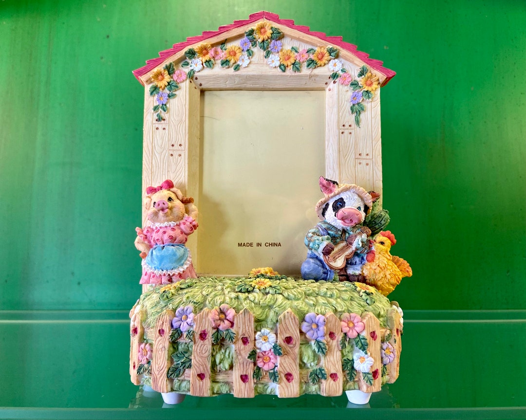 Vintage Children's Photo Picture Frame, Photo Frame That Plays Music ...
