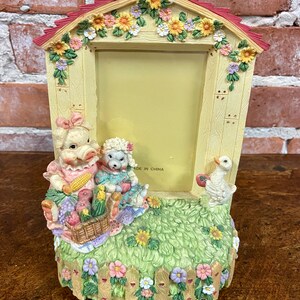 Vintage Children's Photo Picture Frame, Photo Frame That Plays Music ...