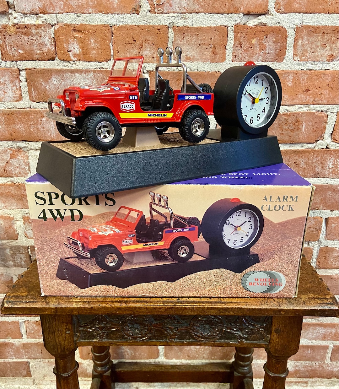 Vintage Jeep Sports 4WD Clock, Vintage Jeep Alarm Clock With Revolving ...