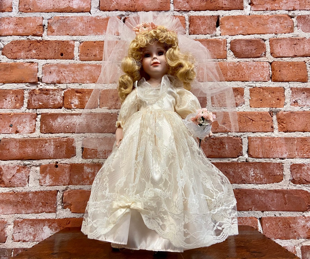 Porcelain Collectors Wedding Doll Vintage, Dolls Bride, Vintage Show ...