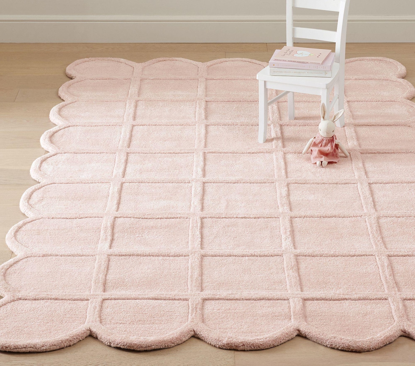 Blush Pink Scallop Edge Rug, Soft & Cozy Wool Rug, Hand Tufted Area Rug ...