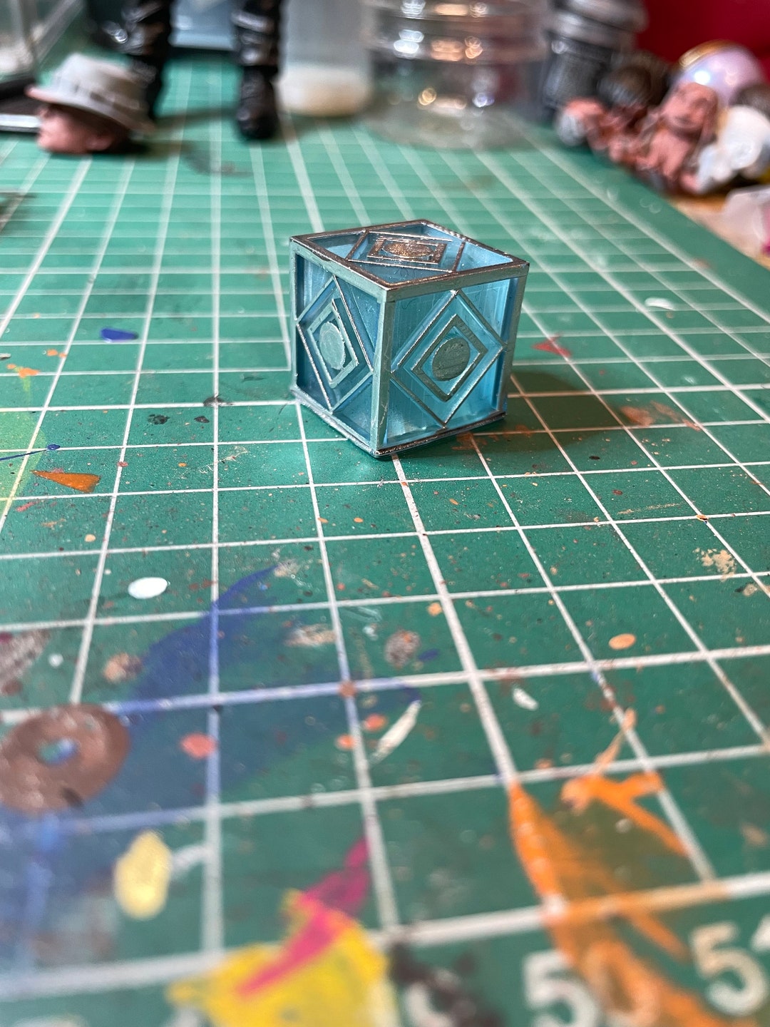 1:6 Scale Red and Blue Hologram - Etsy