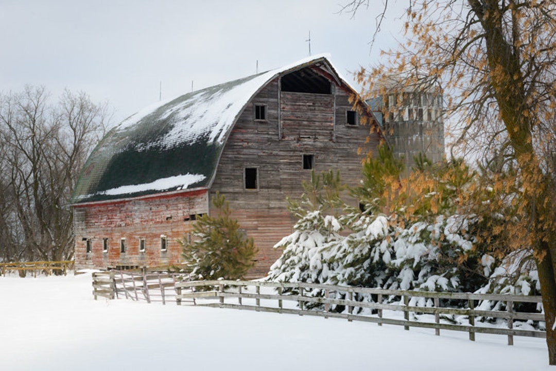 Rustic Red Barn in Winter White Photo, Barn With Fence in Snow,modern ...