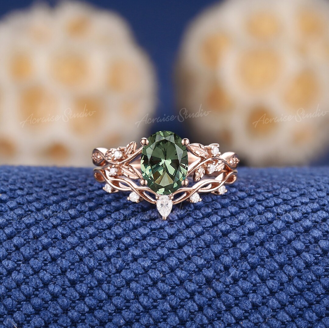 Vintage Oval geschliffener grüner Saphir Verlobungsring Set Vintage ...