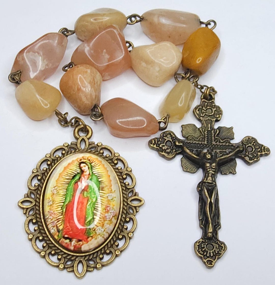 Chaplet of the Ten Evangelical Virtues of the Most Blessed Virgin Mary ...