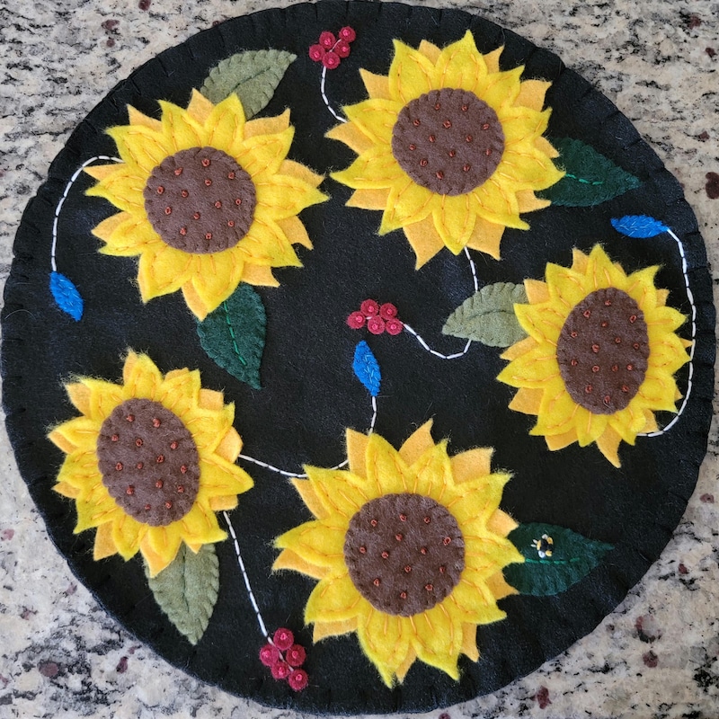 Sunflower Penny Rug - Etsy