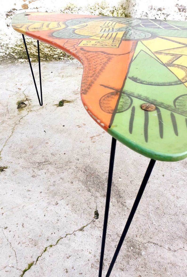 Rare Mid Century Coffee Table / Picasso Guitar Painting / - Etsy