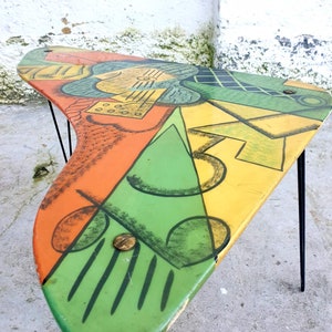 Rare Mid Century Coffee Table / Picasso Guitar Painting / Cubism ...