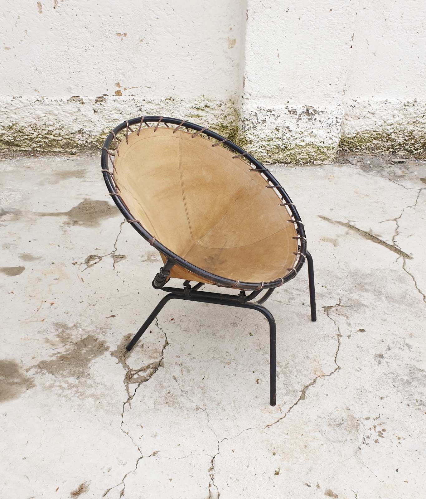 Mid Century Modern Chairs/Vintage Circle Chair/Design in Style | Etsy